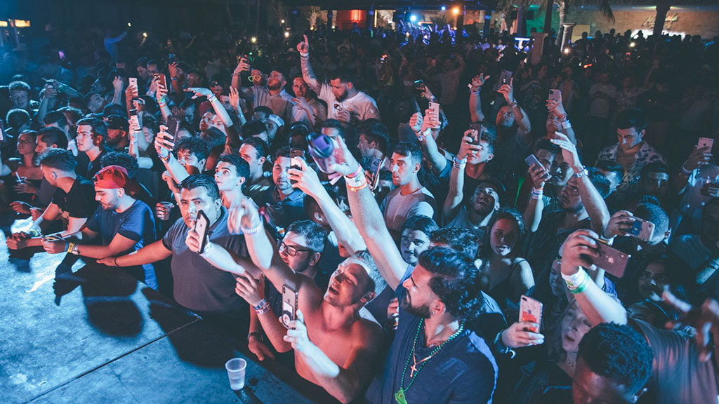 Cabo | Spring Break Destinations | Travel Destinations - SpringBreak U